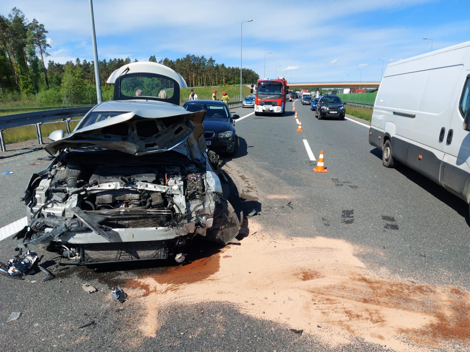 Wypadek na autostradzie A4 w Brzesku / 26 maja 2021 r. - informatorbrzeski.pl - Brzesko, Bochnia ...